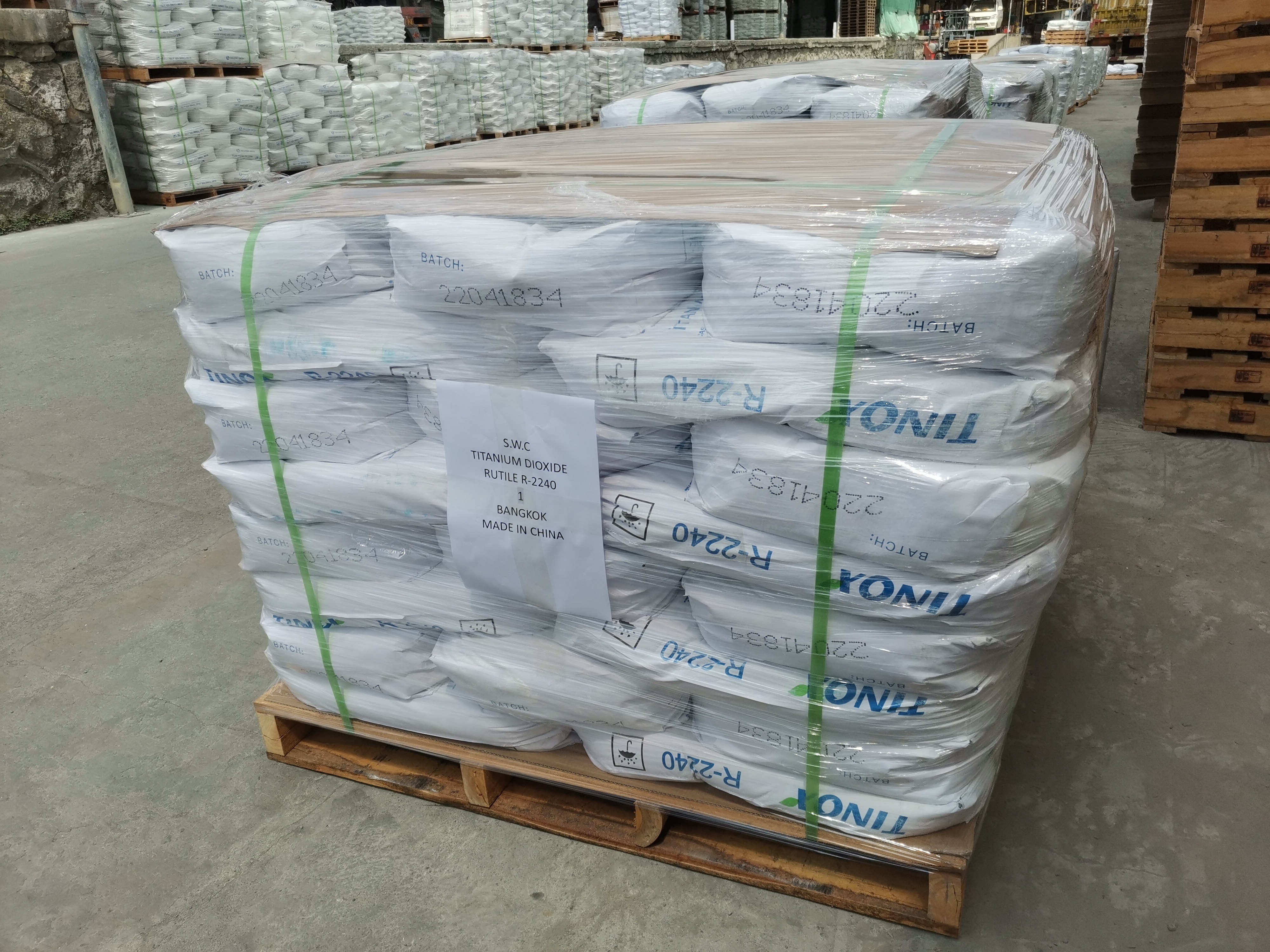Rutile Titanium Dioxide R-2240 for Plastics 94% Purity