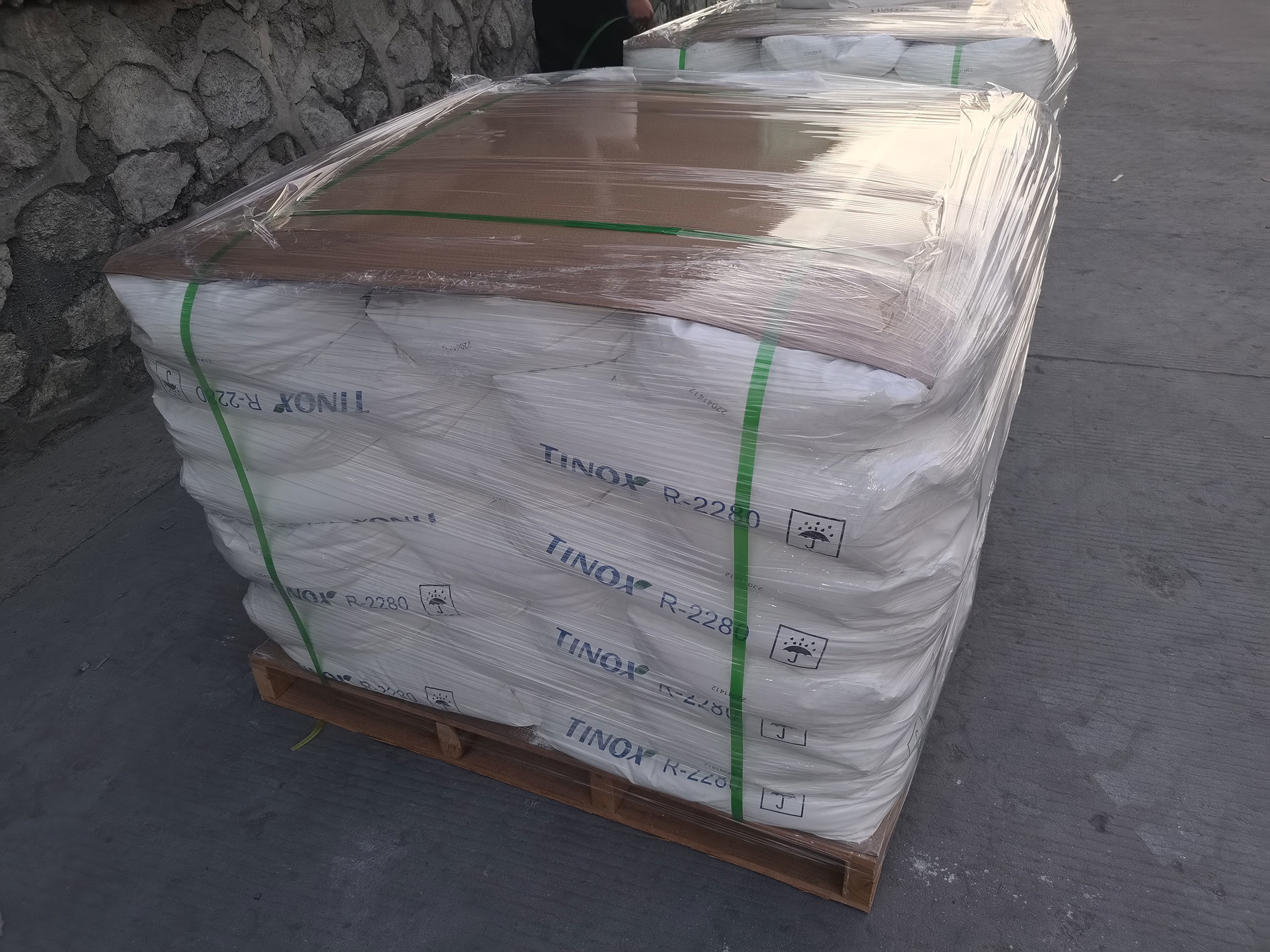 Tinox R-2280 White Titanium Dioxide Rutile Pigments For High End Plastics